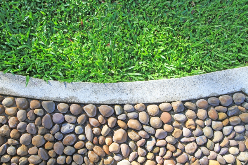 5 Creative Ways You Can Use Synthetic Grass Around Your Home 5 Creative Ways You Can Use Synthetic Grass Around Your Home